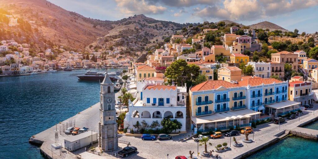 Top 10 Reasons to Visit Greece | Gil Travel